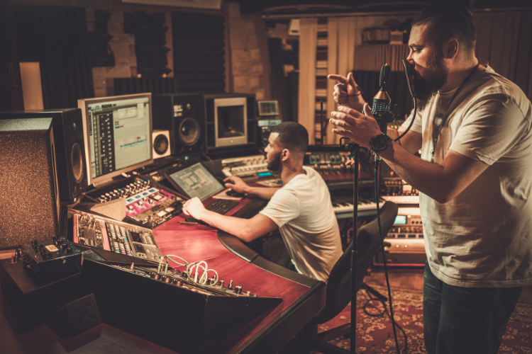 What REALLY Makes A Song A Hit - SongTown on Songwriting